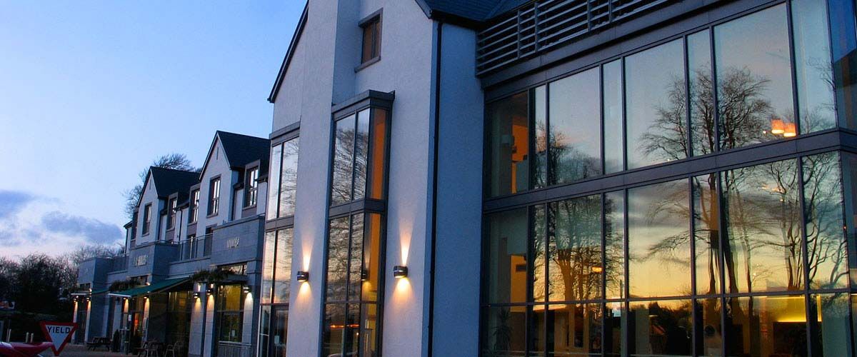 Raheen Woods Hotel - County Galway