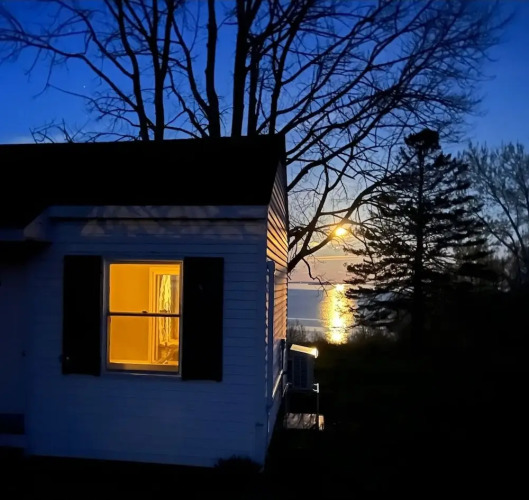 High Tide Inn - Camden, ME
