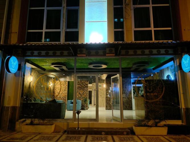 Deer Hotel & Hostel - Antalya