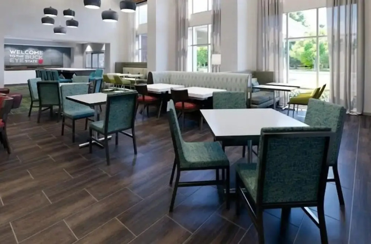 Hampton Inn & Suites By Hilton Louisville East Oxmoor - Louisville, KY