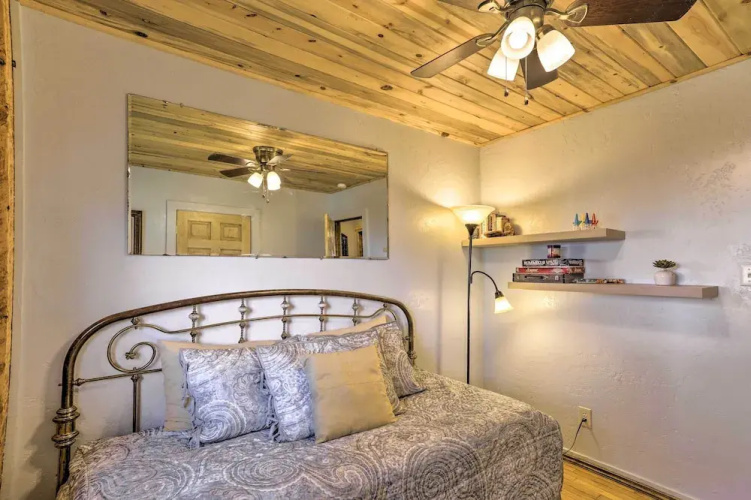 Tasteful Log Cabin Retreat On Lake Pagosa! - Pagosa Springs, CO