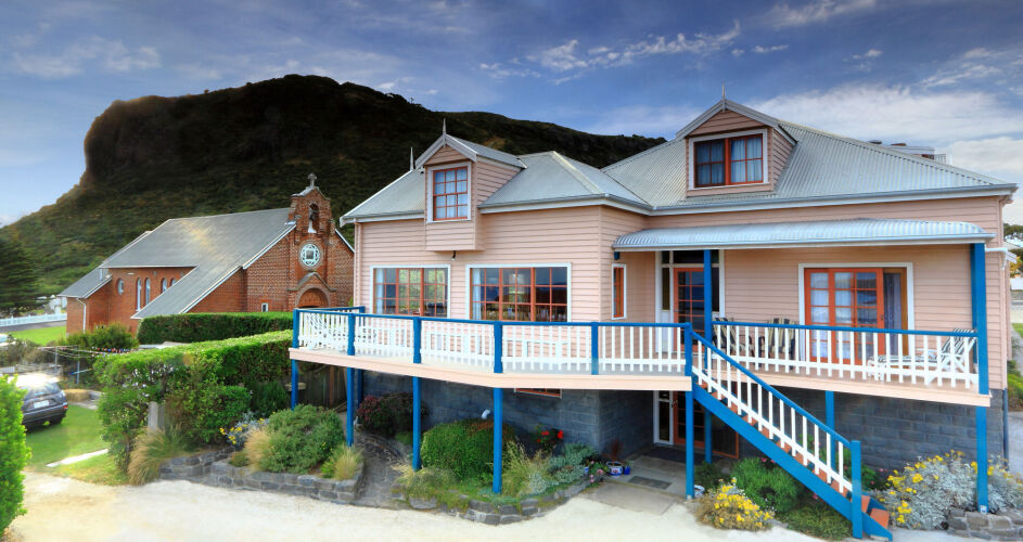 Hanlon Guest House - Stanley