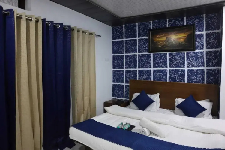 Hotel Everest Highland By Krishiv - Mussoorie