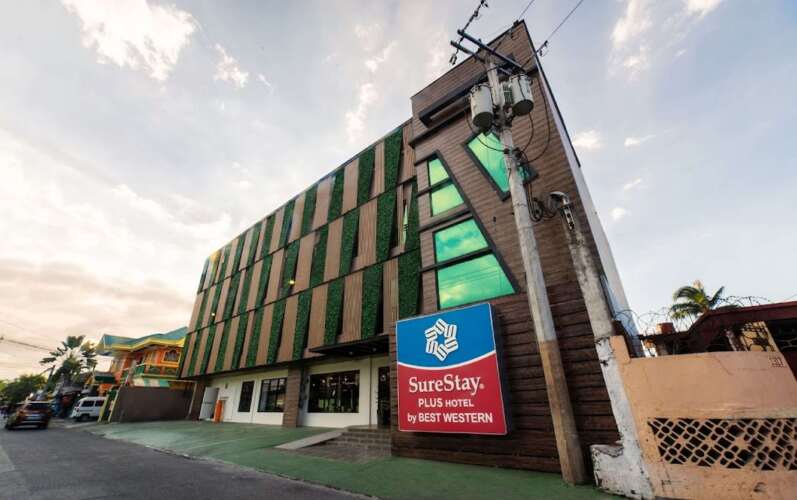 Surestay Plus Hotel By Best Western Ac Luxe Angeles City - Ángeles