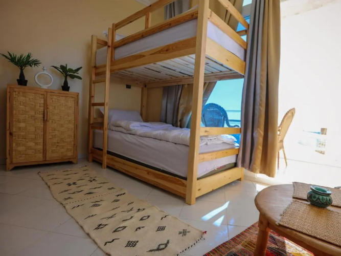 Locals Taghazout Surfcamp - Taghazout