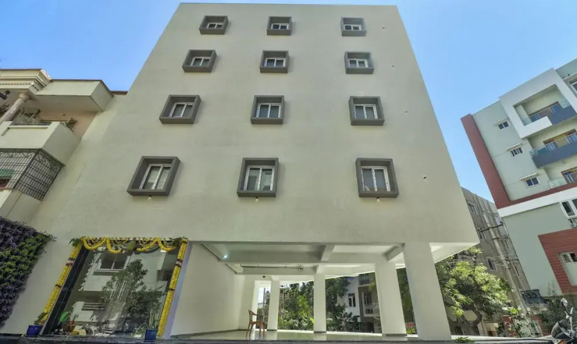 Treebo Sriz Cozy Seethamadhara - Visakhapatnam