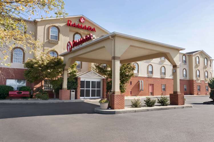 Ramada By Wyndham Elizabethtown - Elizabethtown, KY
