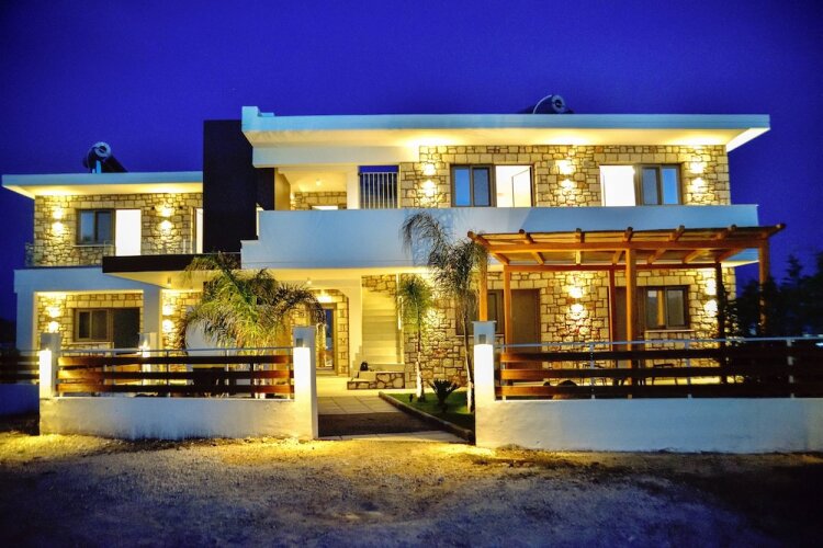 Kouros Stone Suites - Rhodes (Greece)