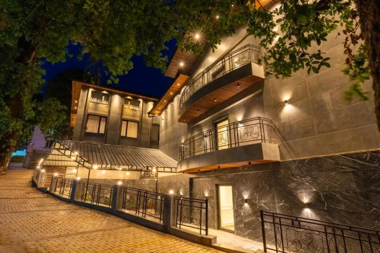 Hanric By Eight Continents Ikshana Luxe - Nainital