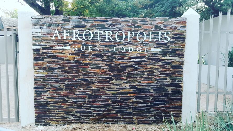 Aerotropolis Guest Lodge - Kempton Park