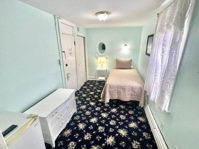 Quaker Inn - Ocean Grove, NJ