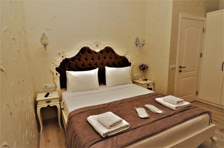 Alacati Eldoris Otel - アラサトゥ