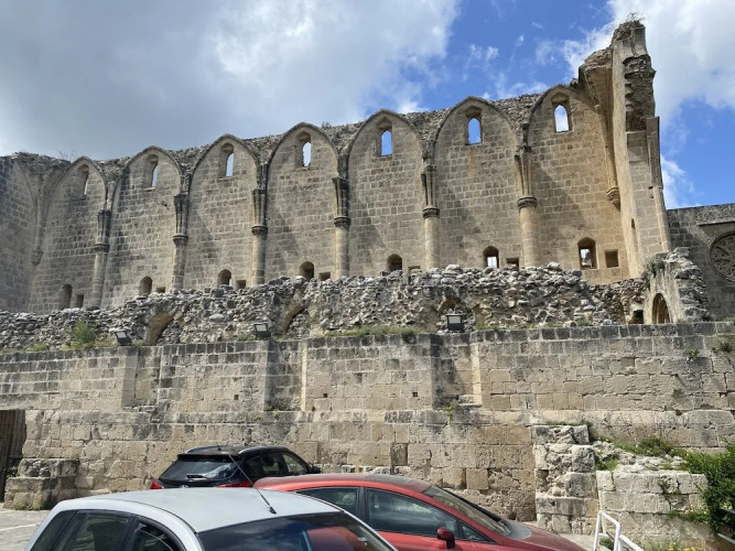 Bellapais Abbey Hotel - Girne