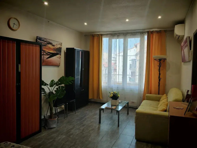 Hostel ÉLisée Perpignan - Pyrenees