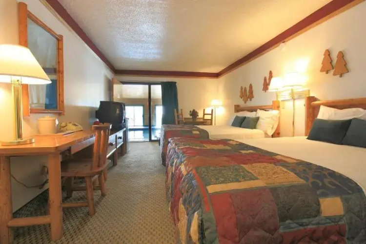 Americas Best Value Inn Duluth Spirit Mountain Inn & Suites - Duluth, MN