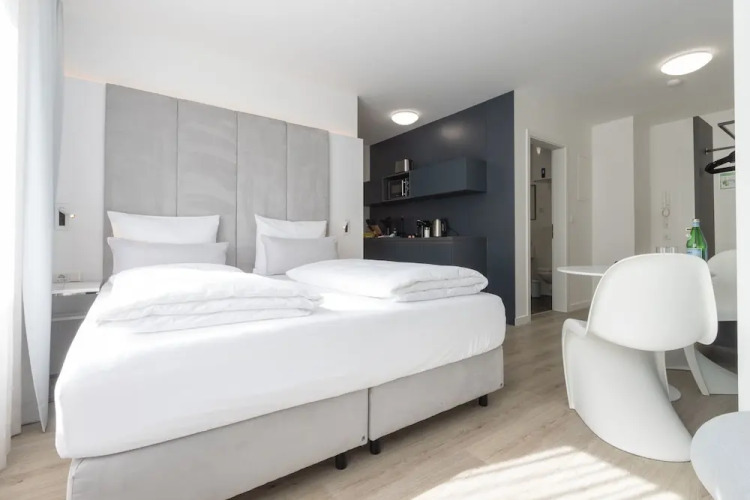 Zzzpace Smart-hotel Bielefeld - Bielefeld