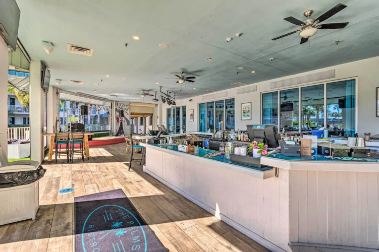 Modern Resort Condo With Balcony - Walk To Beach! - Destin, FL