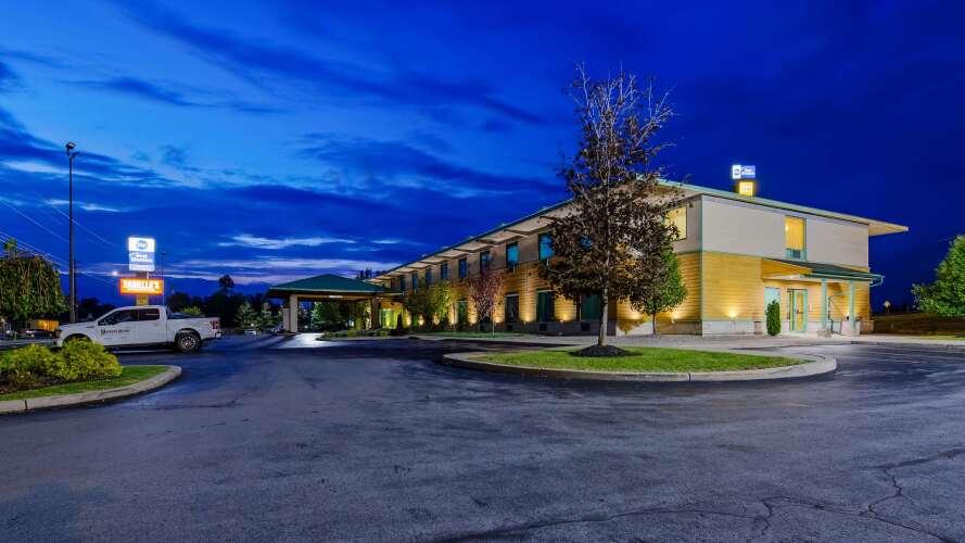 Best Western The Inn At The Fairgrounds - Syracuse, NY