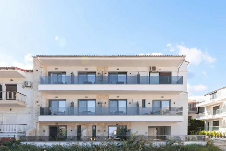 Amalthia Luxury Suites - Halkidiki