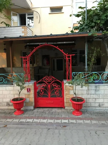 Benjy Motel Pansiyon - Akçay