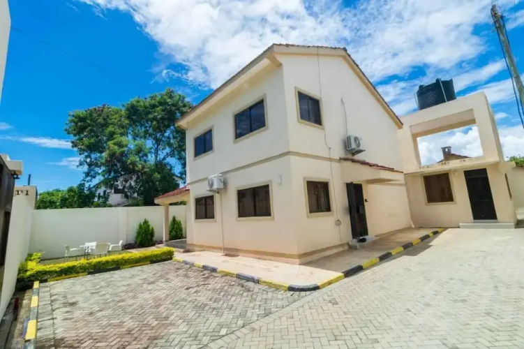 Lux Suites Nyali Holiday Villa - Mombasa