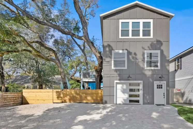 Pool Spa Downtown By Beach Foy Add Golf Cart - St. Augustine, FL