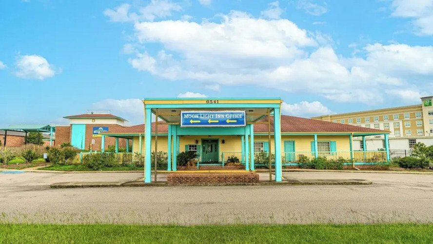 Moonlight Inn Hotel O Hattiesburg, Ms - Hattiesburg, MS