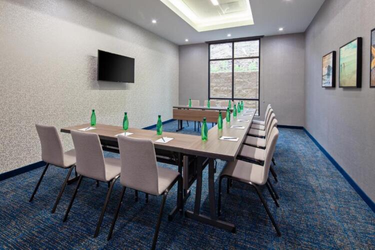 Residence Inn By Marriott Valencia - Santa Clarita, CA
