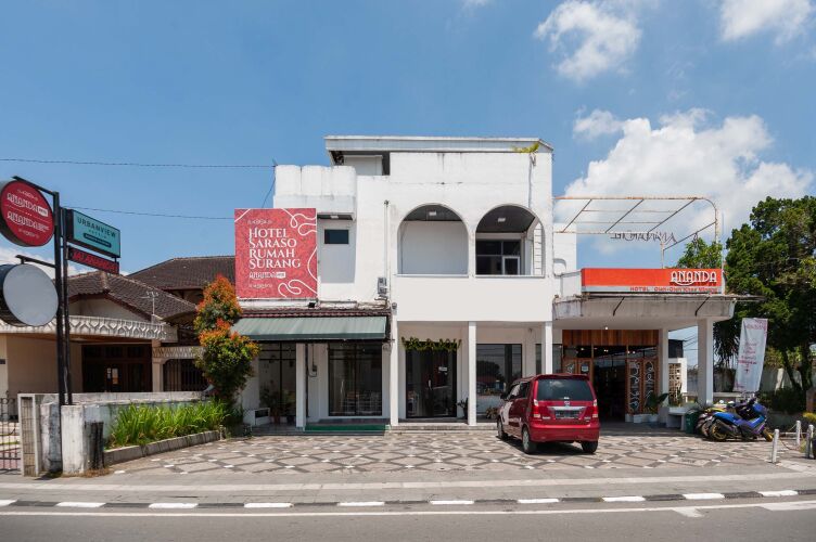 Urbanview Hotel Ananda Syariah By Reddoorz - Bukittinggi