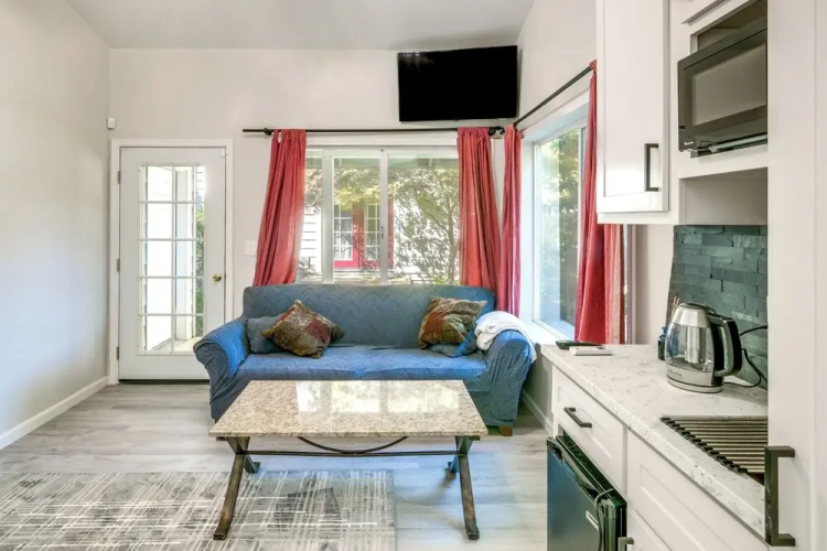Chico Studio Near Cal State & Downtown - Woodson Bridge State Recreation Area, Corning
