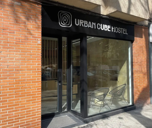 Urban Cube Hostel Sevilla - Sevilla, İspanya