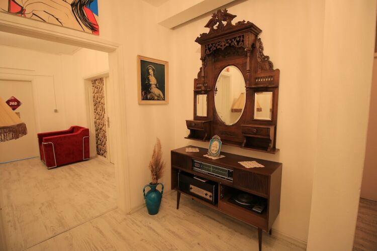 Fullmoon Rooms - Çeşme