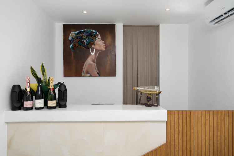 Cycladic Suites & Spa - Santorini