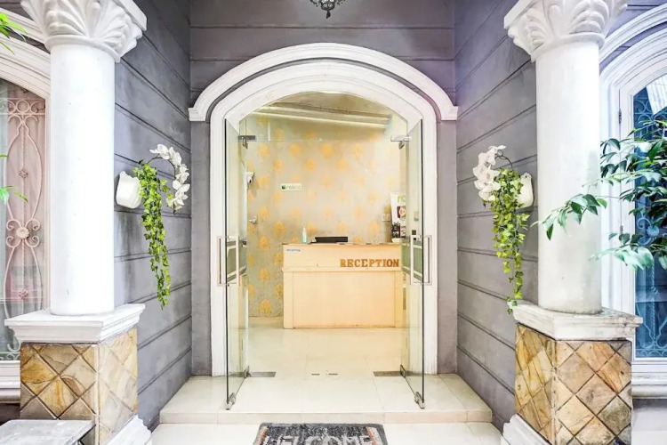 Hotel O Medan City Near Lapangan Benteng Formerly Ralica Residence - Medan