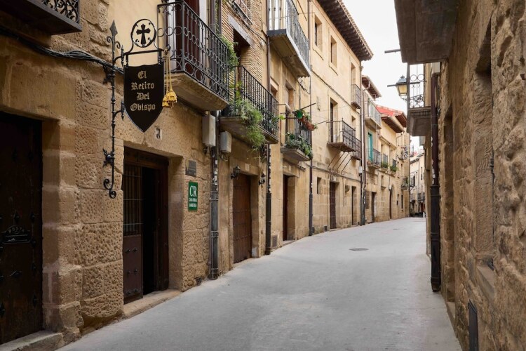 El Retiro Del Obispo - Laguardia