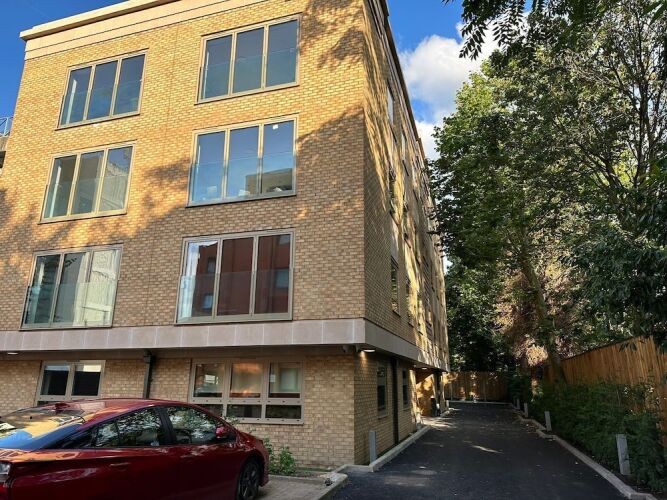 Kensington House By Solitaire Suites - Slough