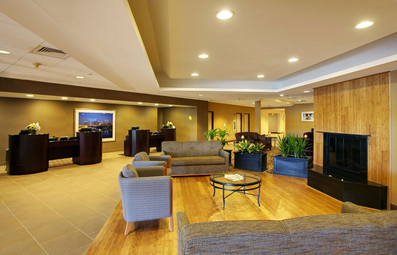 Quality Hotel Philadelphia Airport - Chester, PA