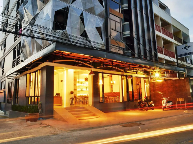 Forty Winks Phuket - Patong Beach