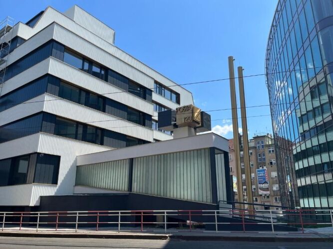 Post 120 Suites - Prague