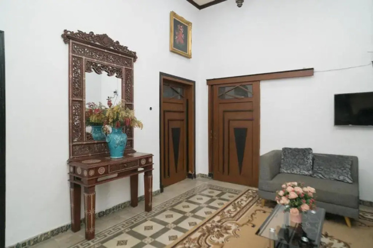 Urbanview Hotel Griya Surya Malang - Malang
