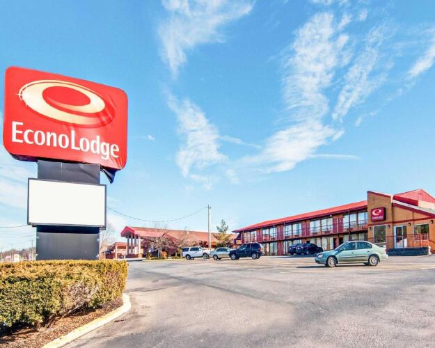 Econo Lodge Marion I-81 - Marion