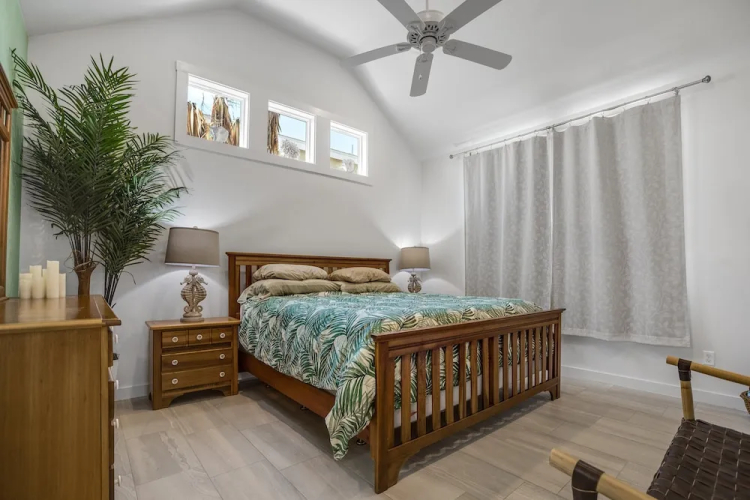 Sea Glass Cottage - Port Aransas, TX