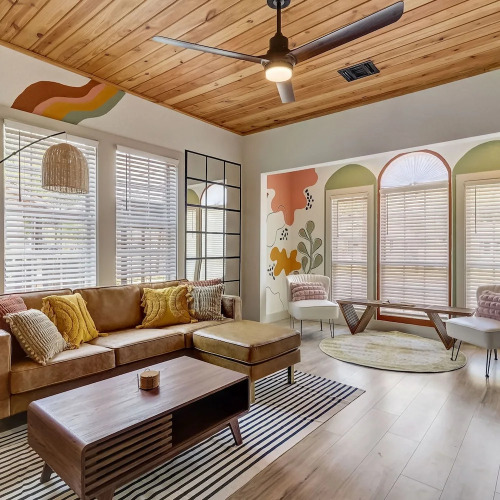 The Retro Retreat - Close To Downtown Fort Sam - San Antonio, TX