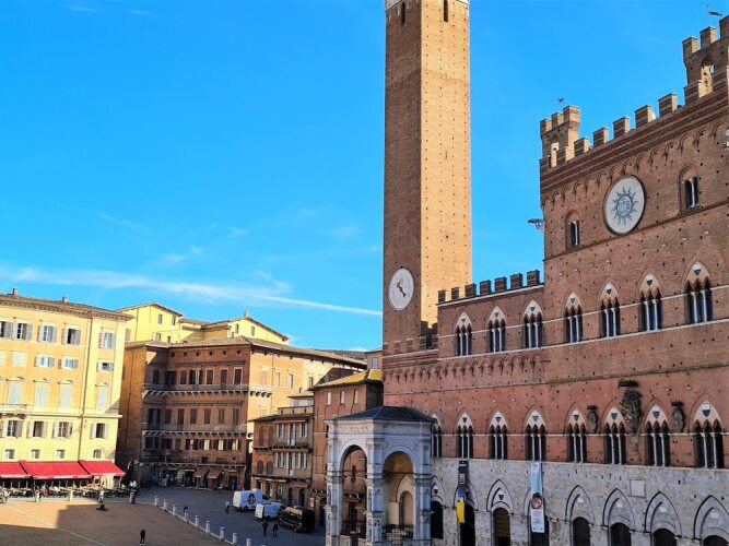 The Balcony Suite -Piazza Del Campo View - Sienne