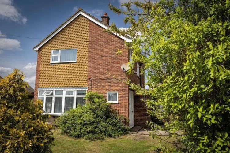 Norwich - House - Sleeps 7 - Parking - Garden - Norwich