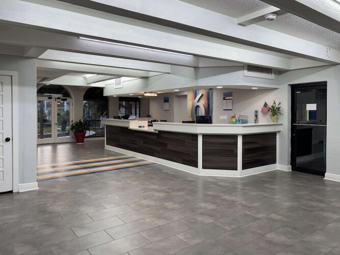 Studio 6 Tallahassee, Fl – North Monroe - Tallahassee, FL