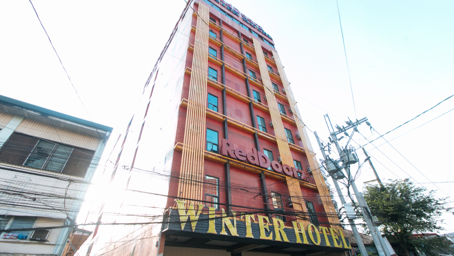 Reddoorz Plus @ Winter Benitez - Quezon City
