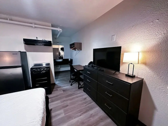 Studio City Suites, A Travelodge By Wyndham - Texarkana, AR