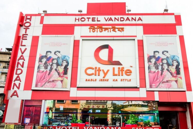 Spot On 38003 Hotel Vandana - Guwahati