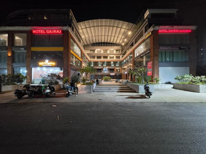 Gajraj Hotel - Vadodara